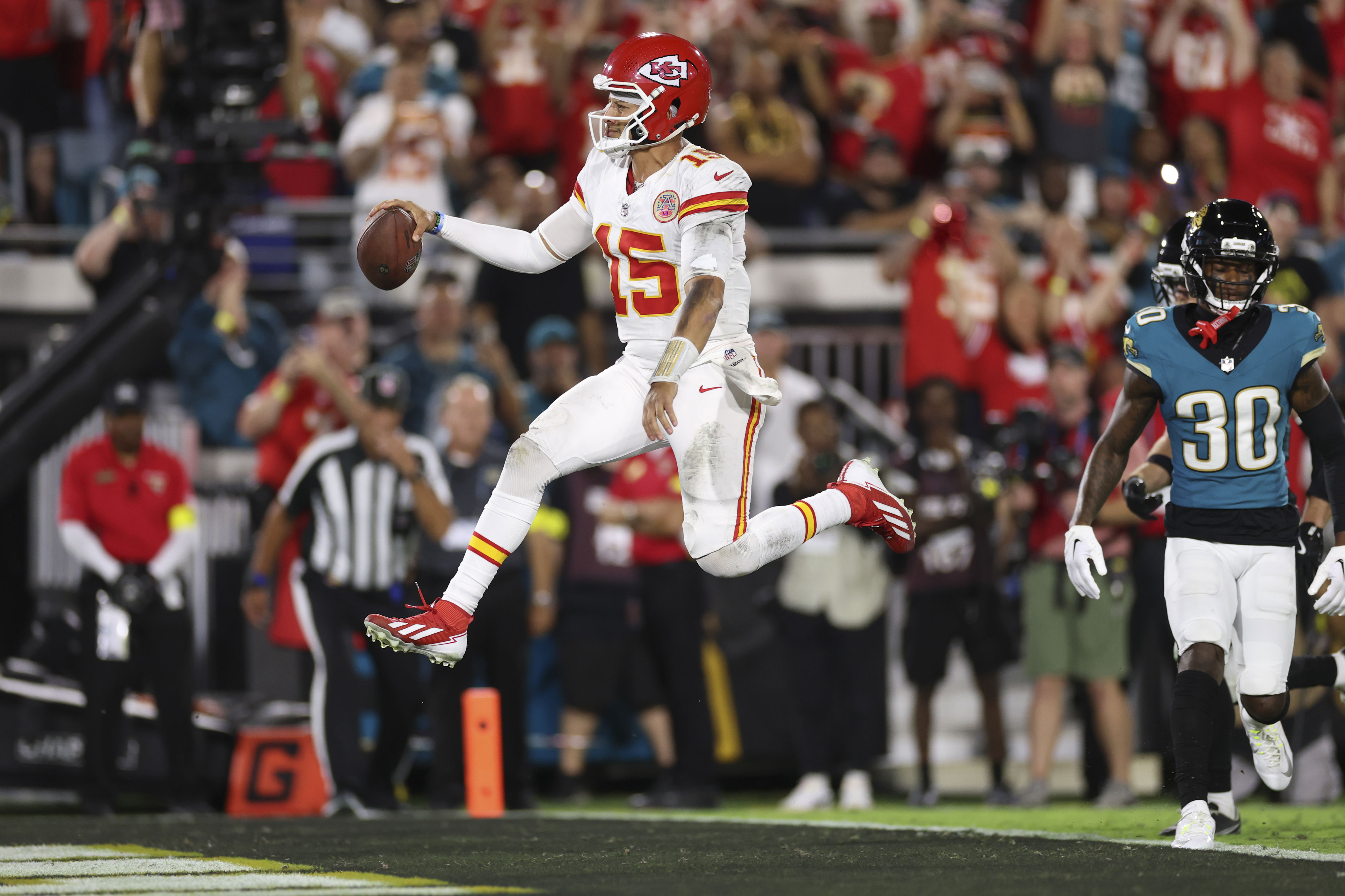 Chiefs-Jaguars final score: Jaguars win 31-28; Chiefs fall to 2-3