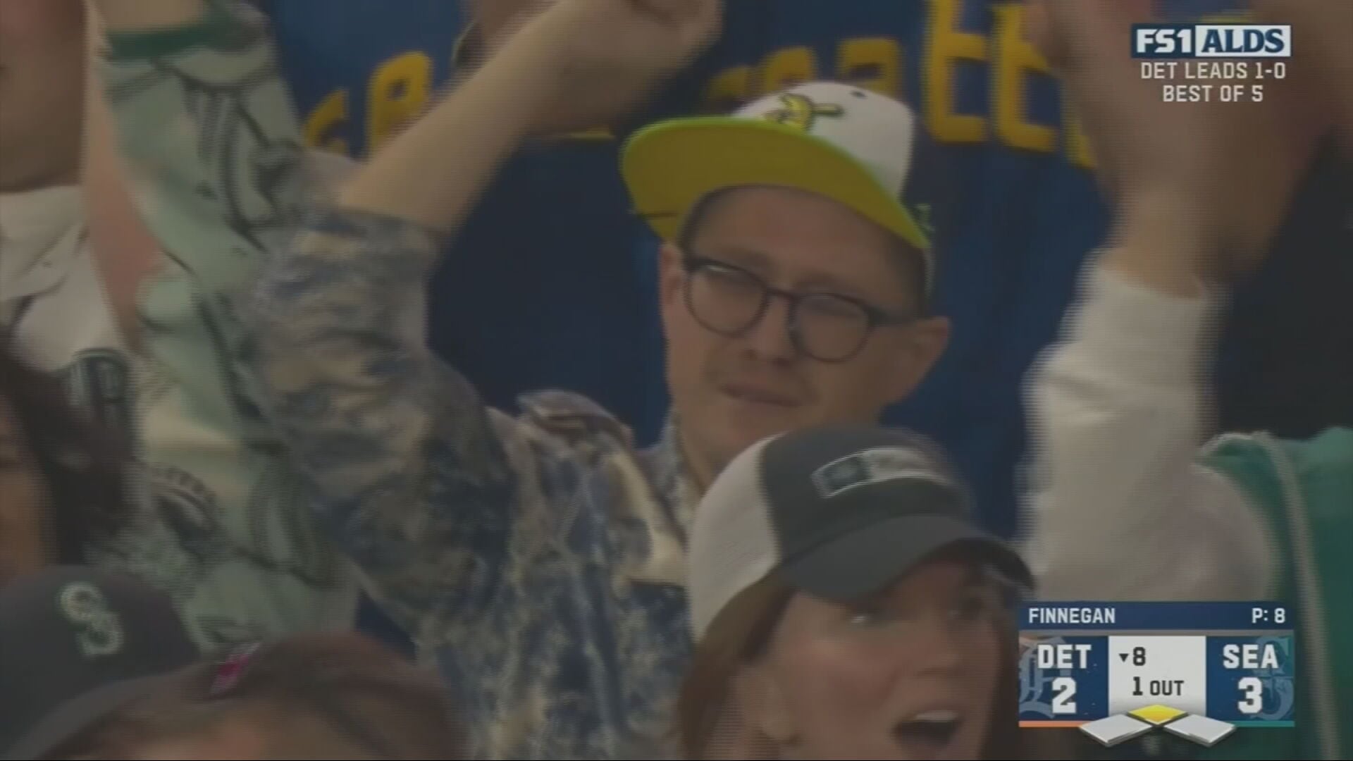 ‘There’s crying in baseball:’ Emotional Mariners fan reflects on viral ...