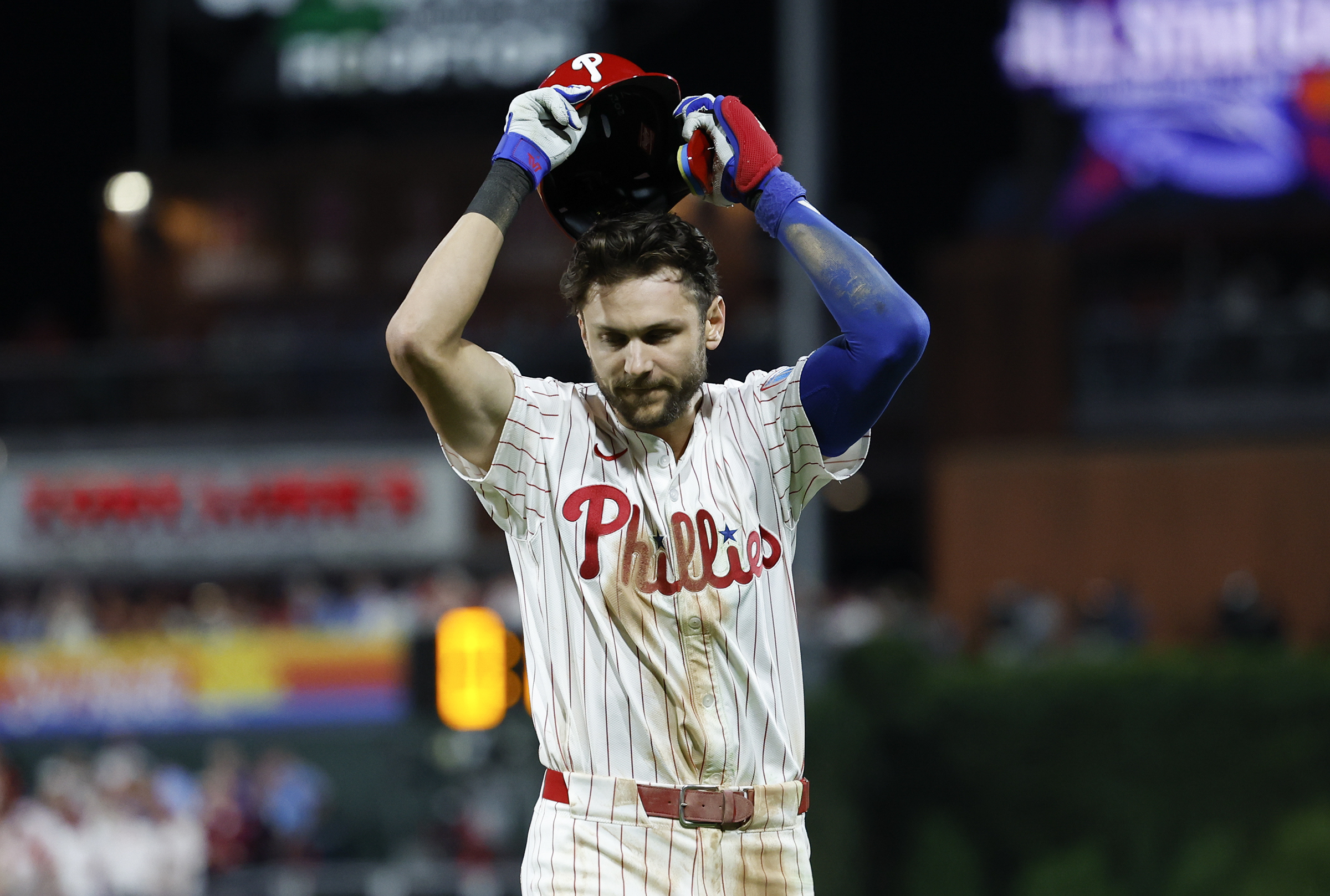 Phillies-Dodgers: Big-money bats go quiet in Game 2 loss; Aaron Nola ...