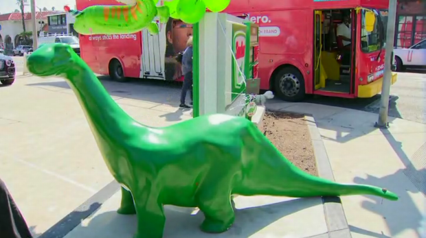Beloved dinosaur returned to Brentwood gas station after it was stolen ...
