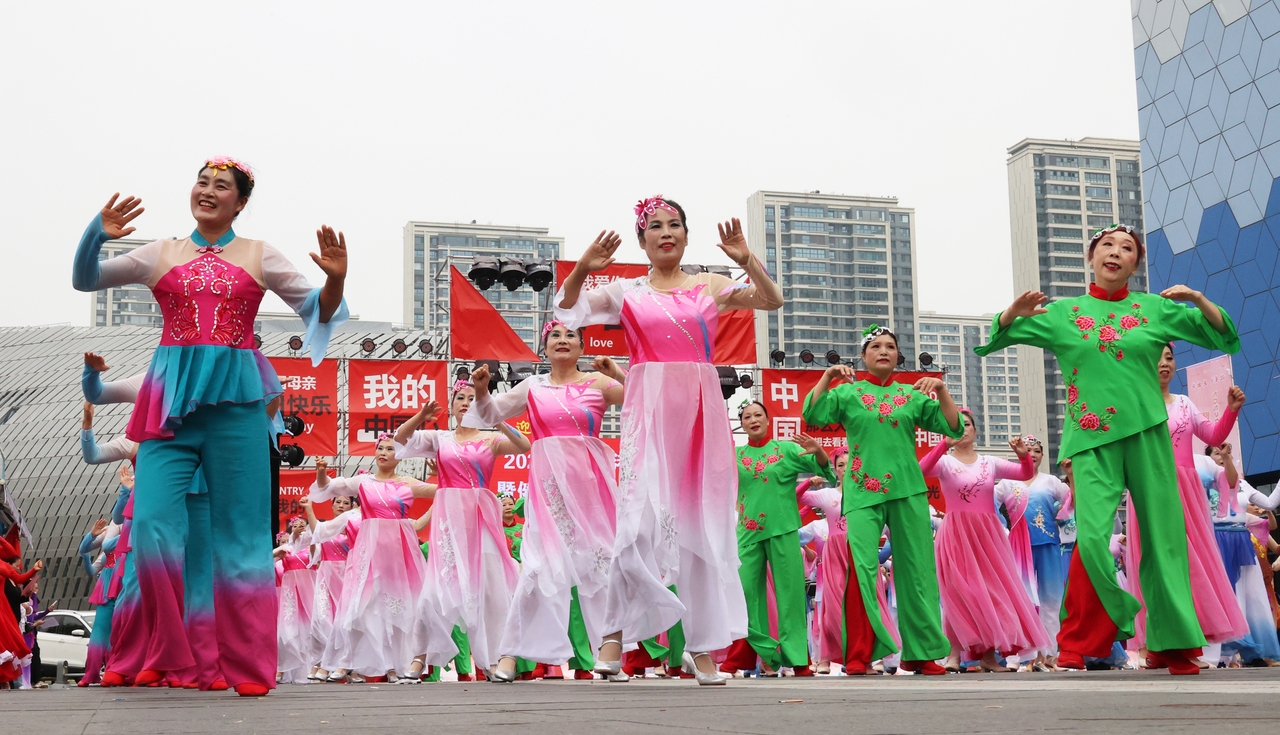 At 52, I’m having a friend cull – how to know if a friendship is over