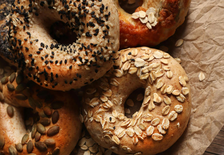 Cómo hacer un delicioso bagel sin horno y con solo 2 ingredientes ...