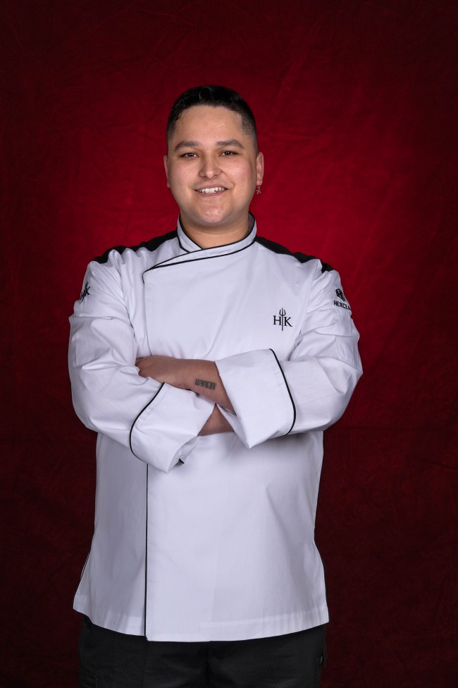 'Hell's Kitchen' black jacket battle sends 2 chefs home as WWE ...