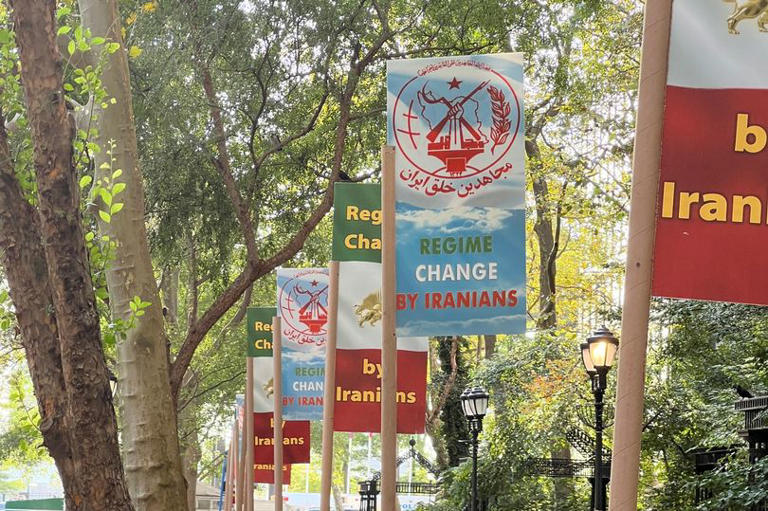 Hundreds protest Iranian regime as Trump slams country's actions in ...