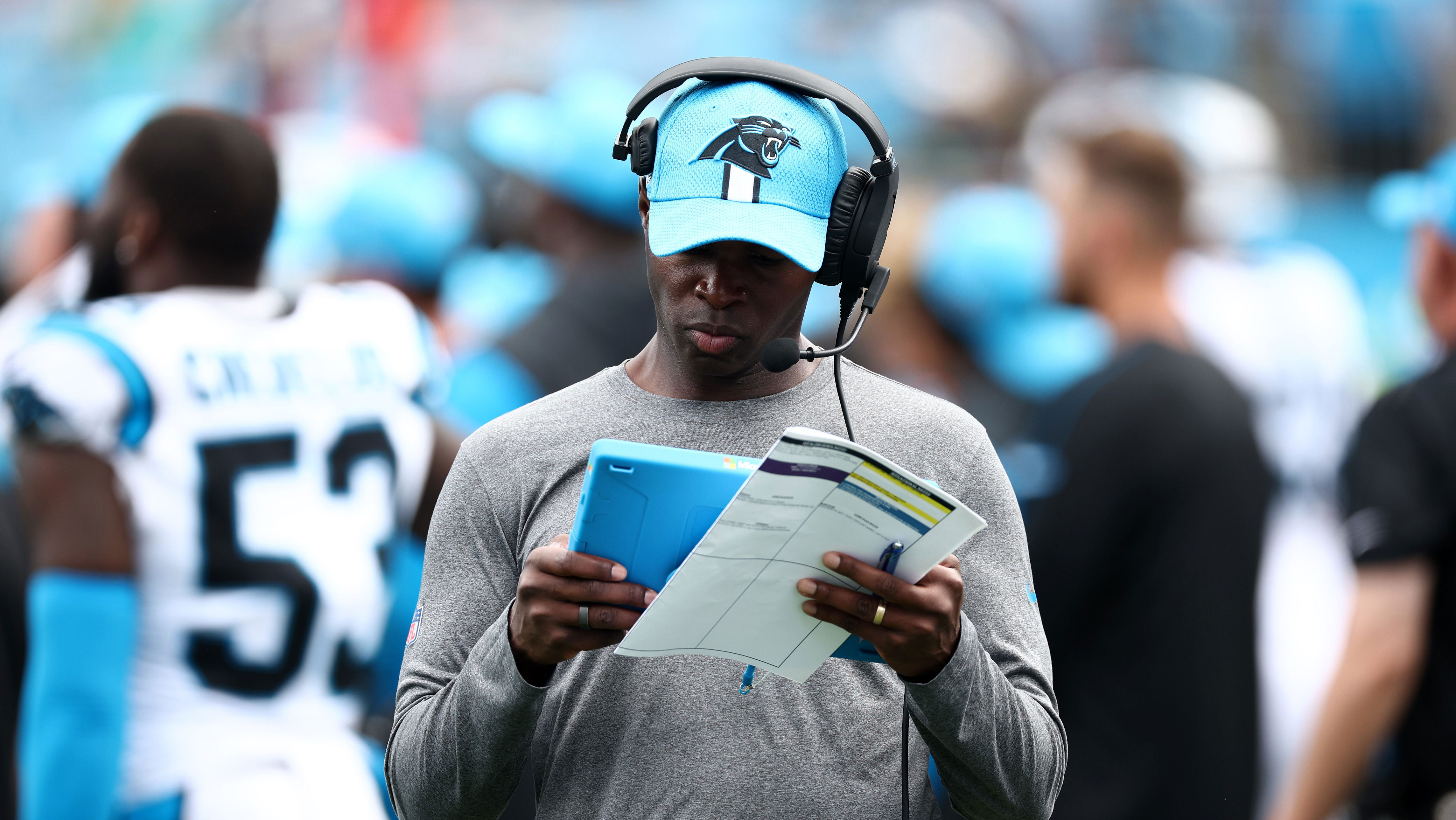 Panthers defensive coordinator returning for next season