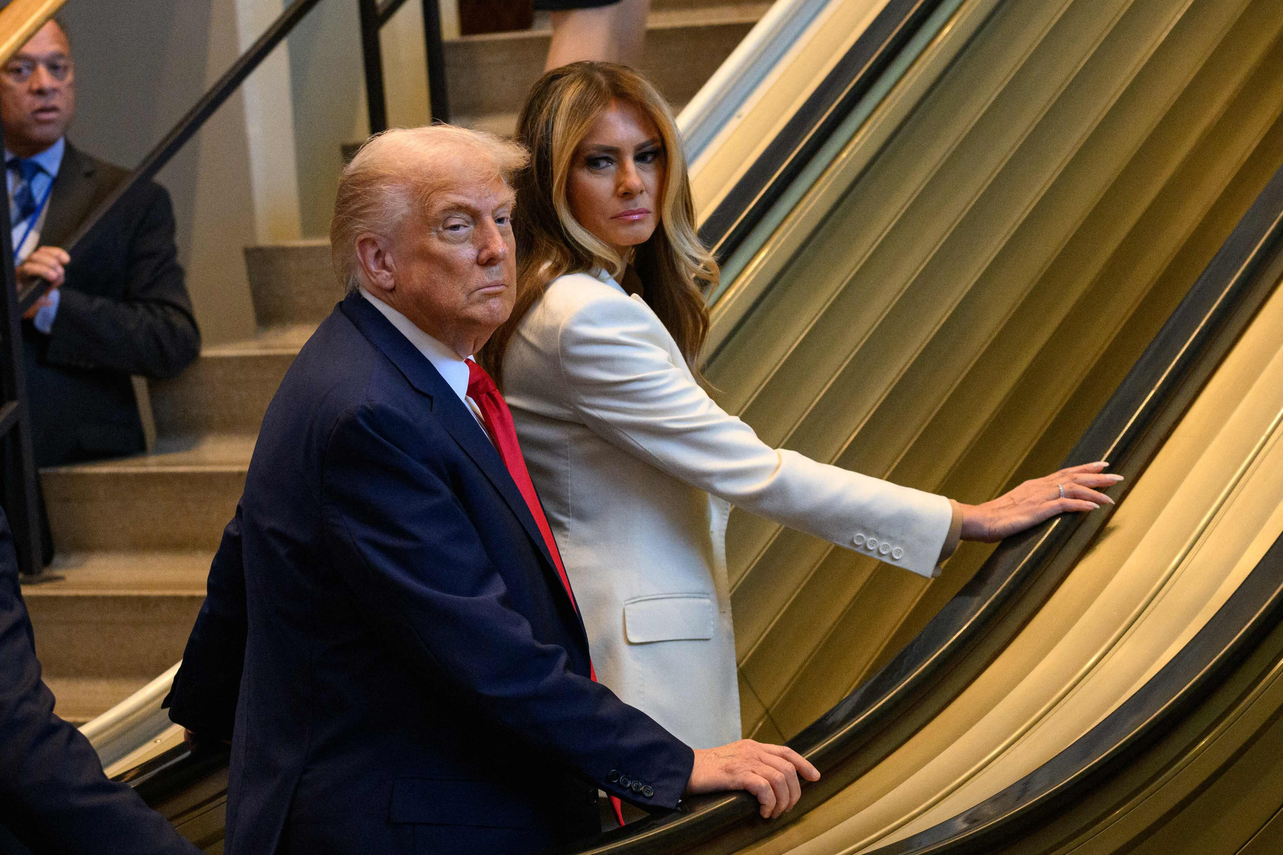 Trump Blasts Un Inefficiency As Teleprompter Escalator Fail 6528