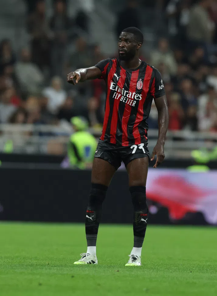 Milan-Lecce 3-0 le pagelle: Gimenez e i due ‘Chris’ Allegri ha trovato ...