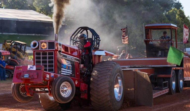 Schedules for music concerts, rodeo, tractor pulls and motorsports at ...