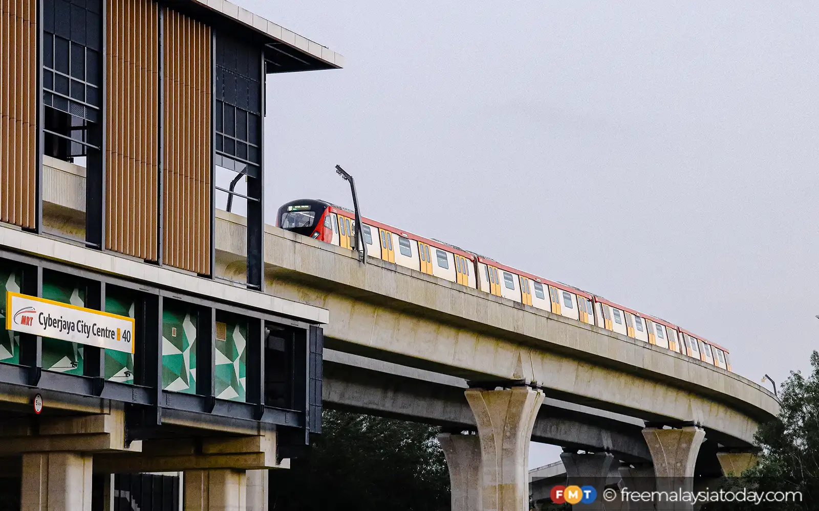 6 stations on Putrajaya MRT Line resume operations