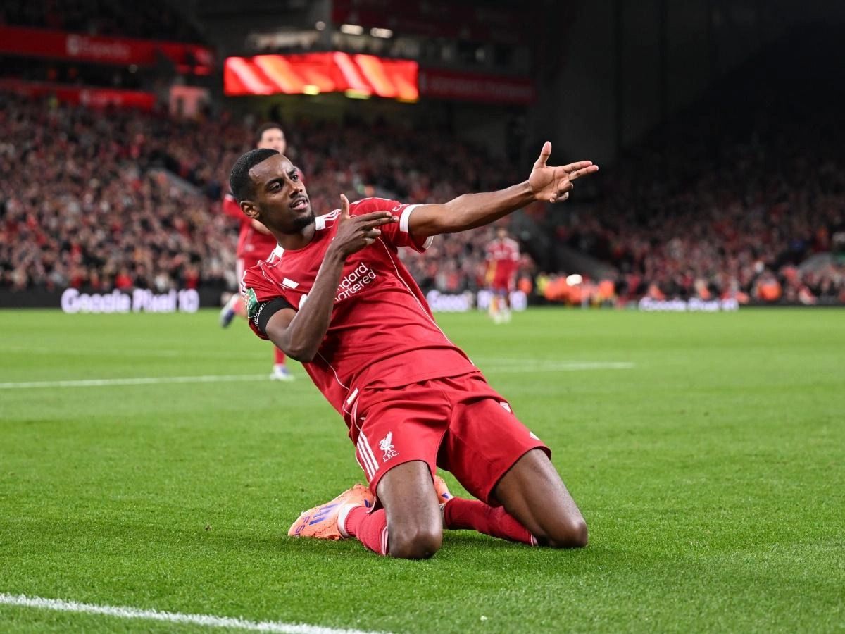 Nasib Untung dan Buntung Liverpool: Menang dan Isak Cetak Gol Debut, Tapi Harus Kehilangan ...