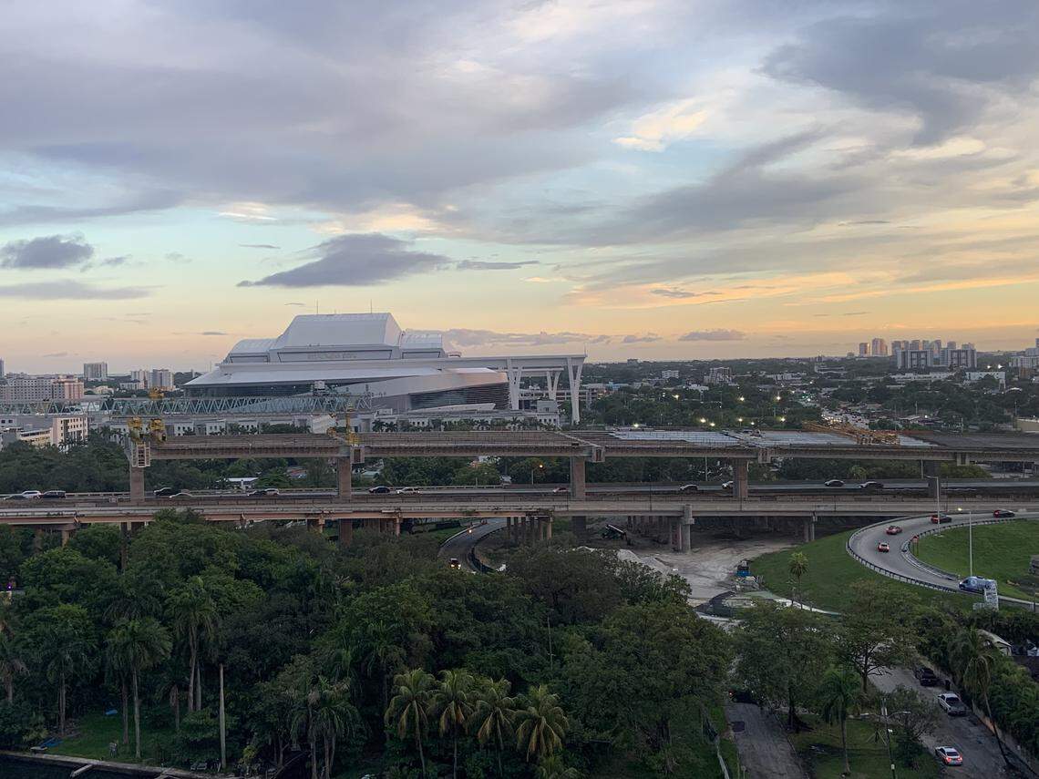 Rush hour crash on SR 836 causes major traffic jam near loanDepot Park ...