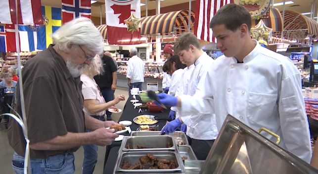 Marketplace Foods hosts Meet the Chefs for a sneak peak of Høstfest cuisine