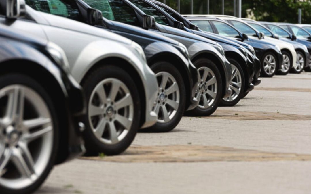 Can this auto stock trading at 43% discount deliver strong growth in ...