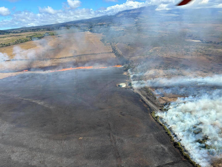 Maui brush fire 100% contained, burned 380 acres