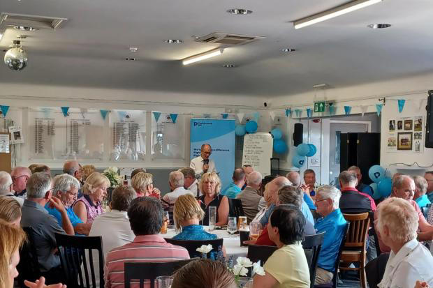 Golfers raise over £6k for charity in memory of friend
