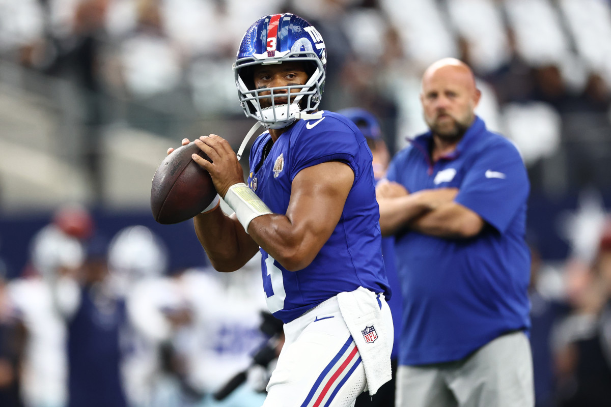 Russell Wilson Showed True Character After Being Benched