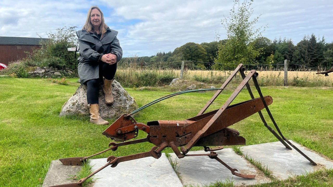 How I found the confidence to leave my abusive husband after 47 years