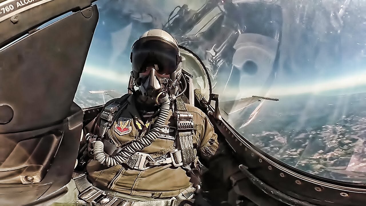 F-16 Throttle Movement • Cockpit View