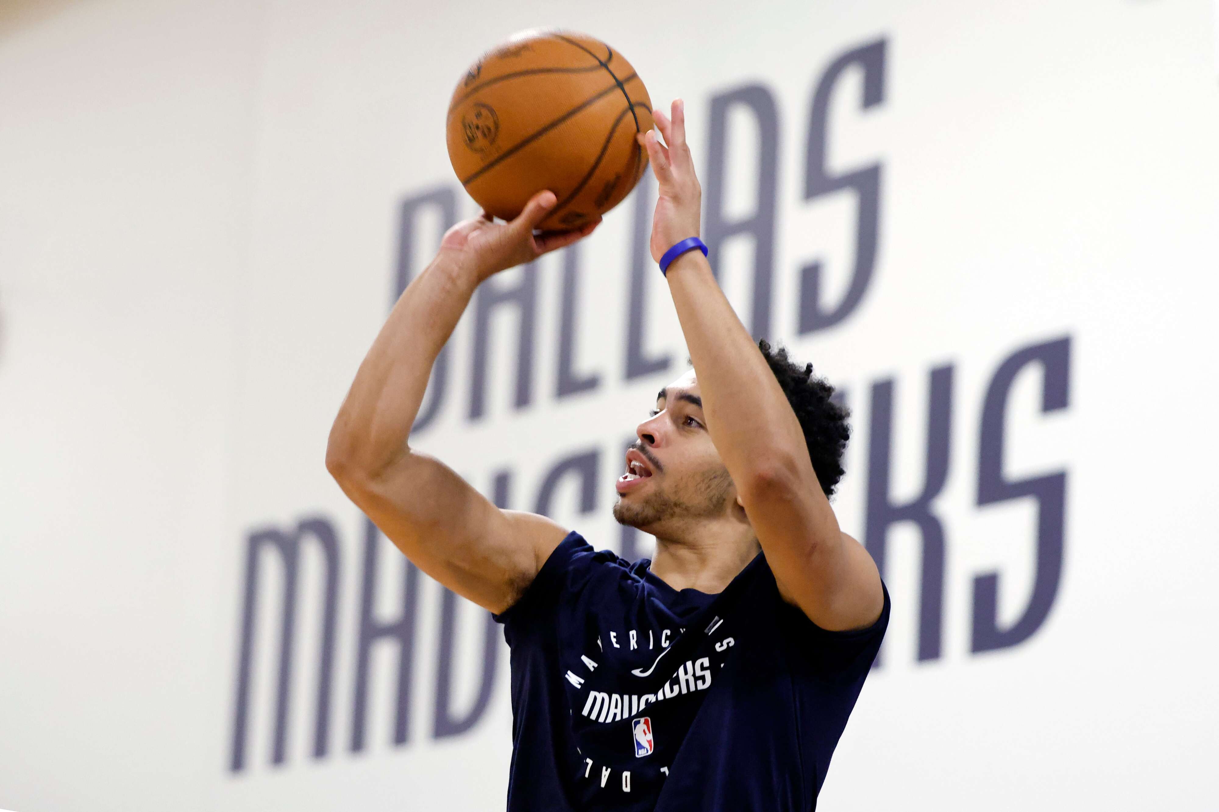 Fresh faces on the 2025-26 Dallas Mavericks roster, from Cleveland to ...