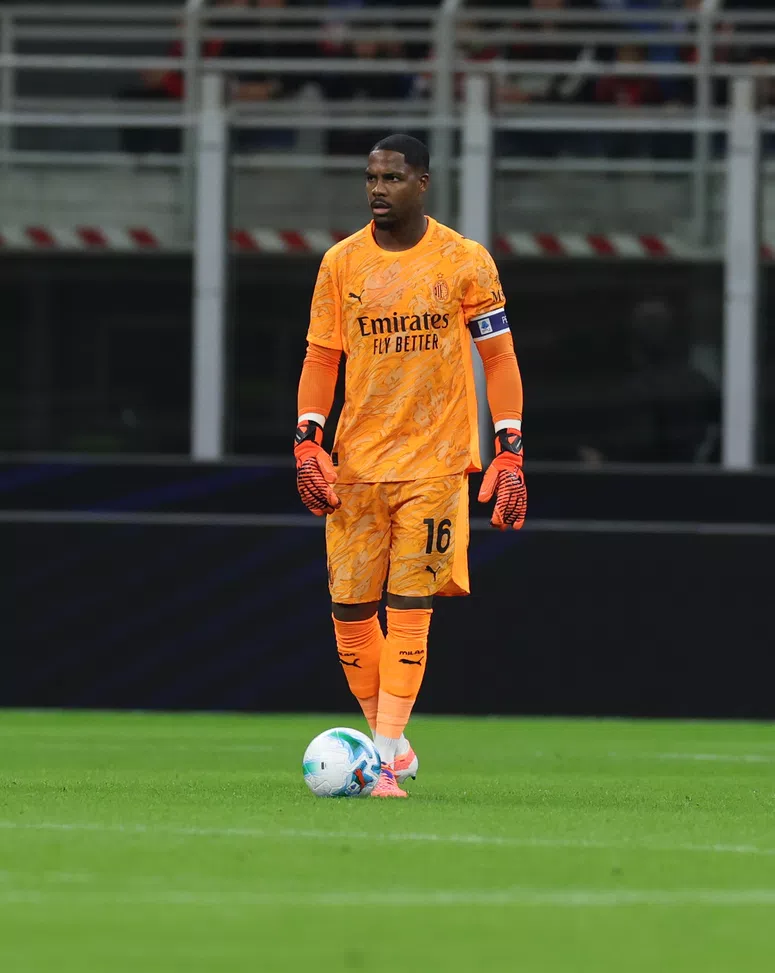 Milan-Lecce 3-0 le pagelle: Gimenez e i due ‘Chris’ Allegri ha trovato ...