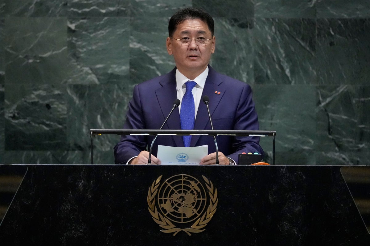 At UN, the president of Mongolia takes a moment to cheer the world's horses