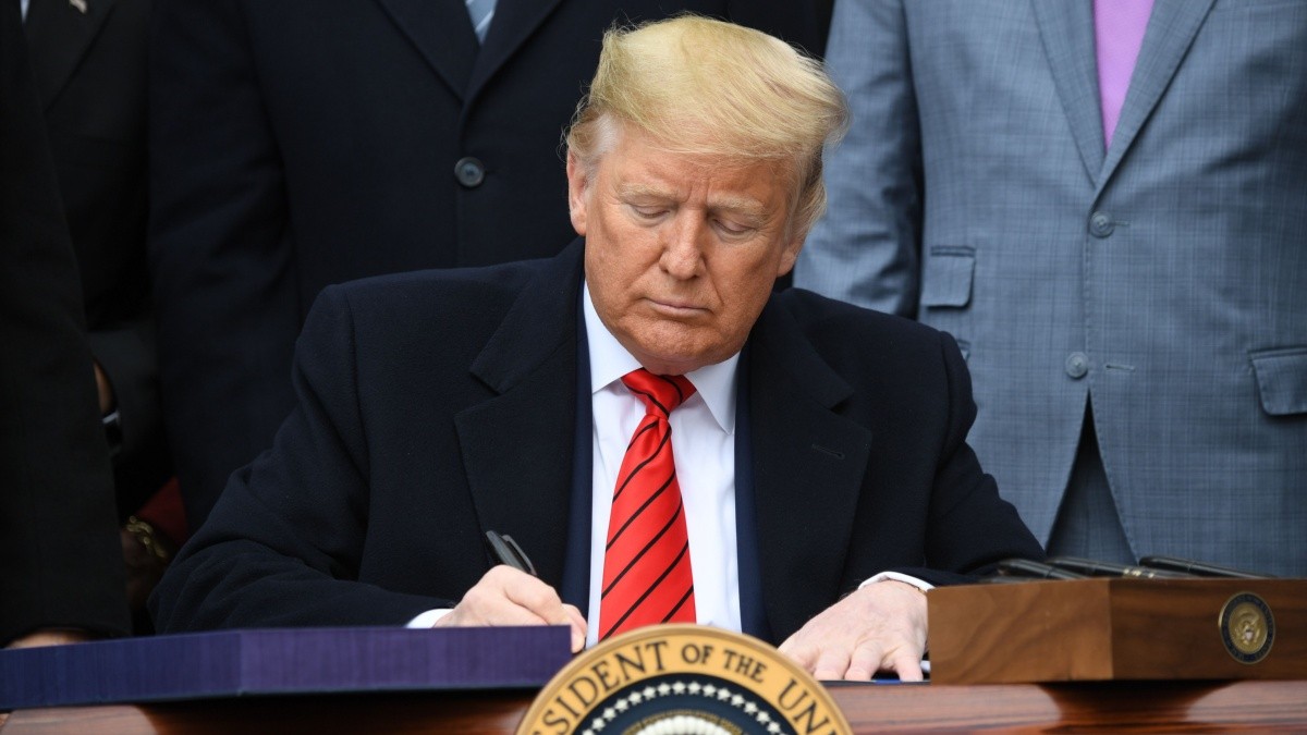 The 3 Worst-Case Scenarios in a U.S. Government Shutdown