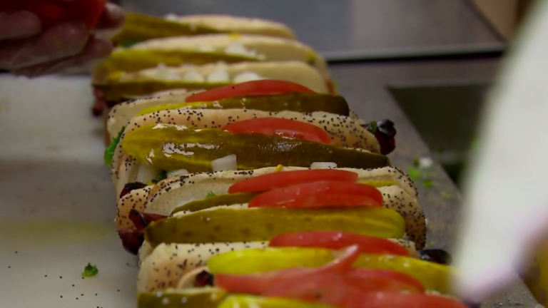 The Wieners Circle makes good on promise, hands out thousands of free ...