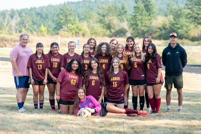 Lopez Lobos fall sports preview | 2025 soccer season