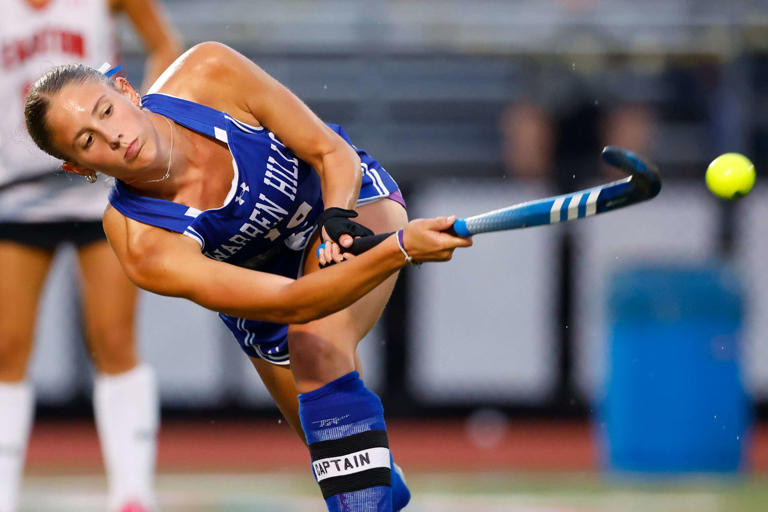 Easton field hockey takes early lead before game at Warren Hills is ...