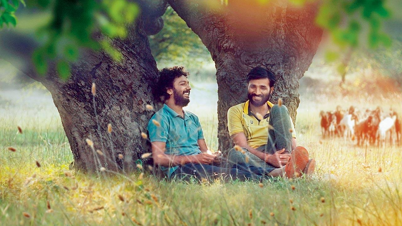 Nikkhil Advani recalls Aram Nagar days with Irrfan Khan, Manoj Bajpayee