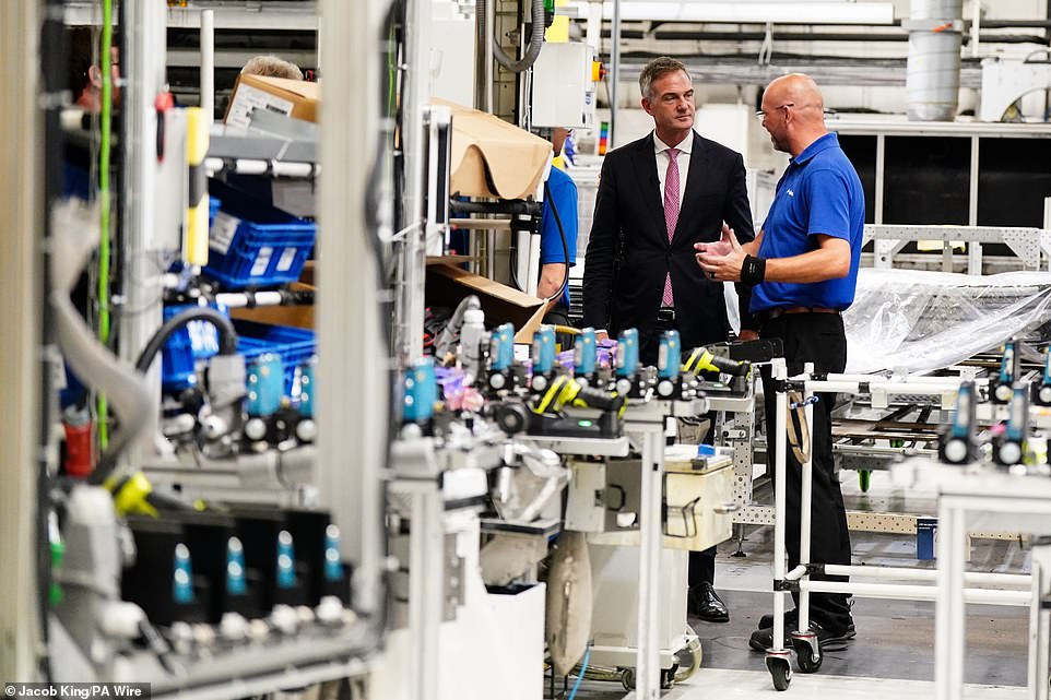 Suppliers for Jaguar Land Rover face collapse amid production halts