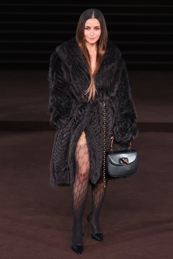 ‘Copying Deepika?’ Alia Bhatt’s Milan Fashion Week Ensemble Sparks ...