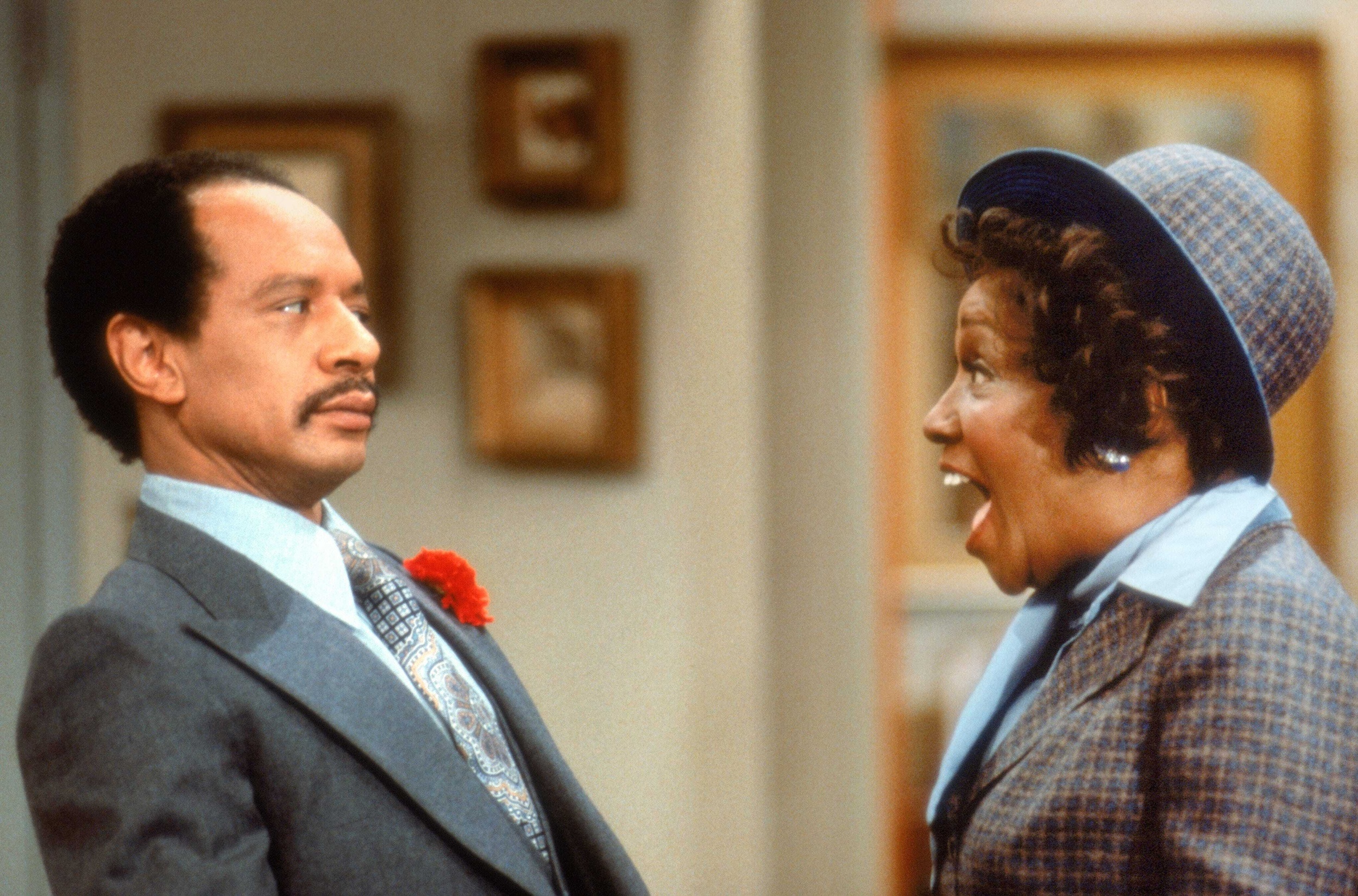 20 TV intros that are so good that they are unskippable