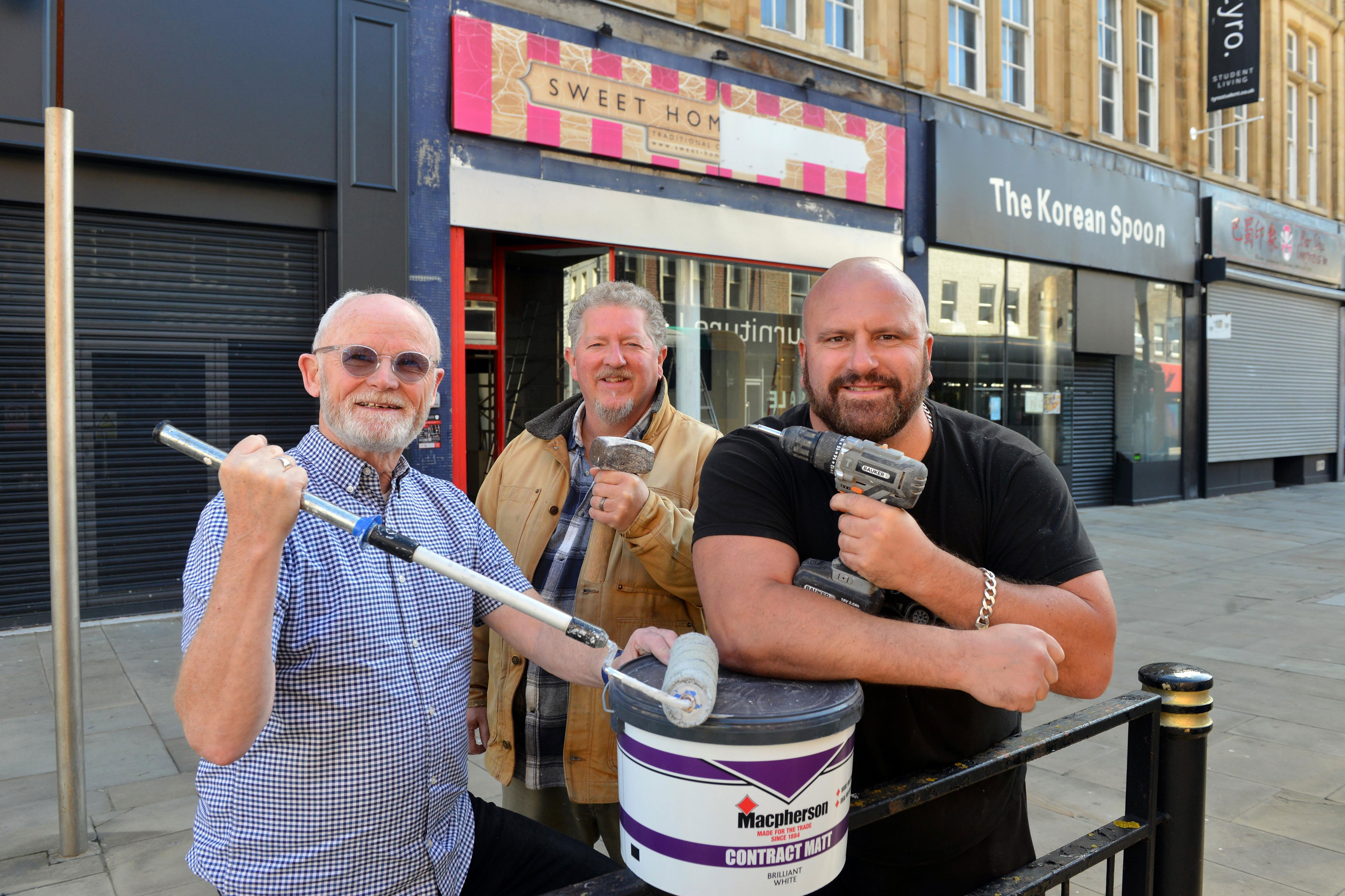 We're transforming an empty Sunderland shop into an art gallery to celebrate city's creativity