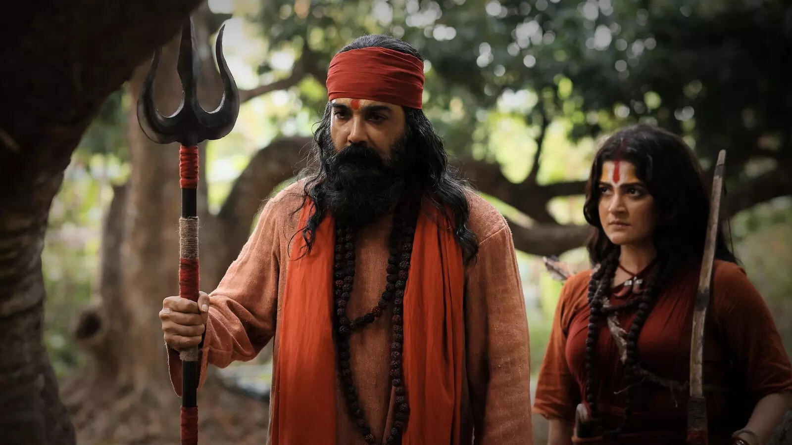 Jago Ma from Devi Chowdhurani unveiled, evoking courage and devotion