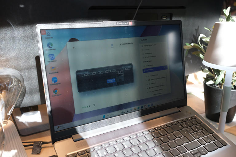 I’m never plugging my keyboard in again with Logitech’s smart new solar ...