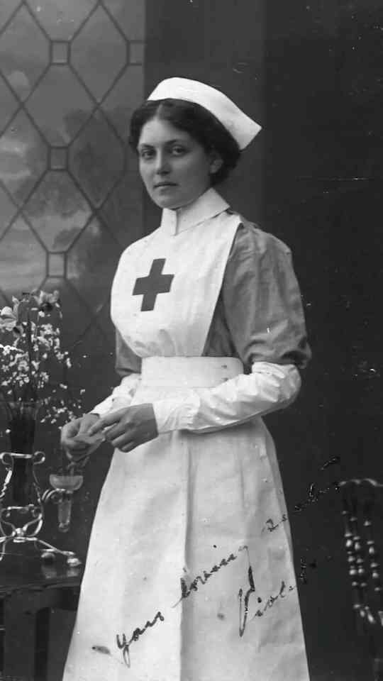 This Woman Survived the Titanic, the Britannic and More