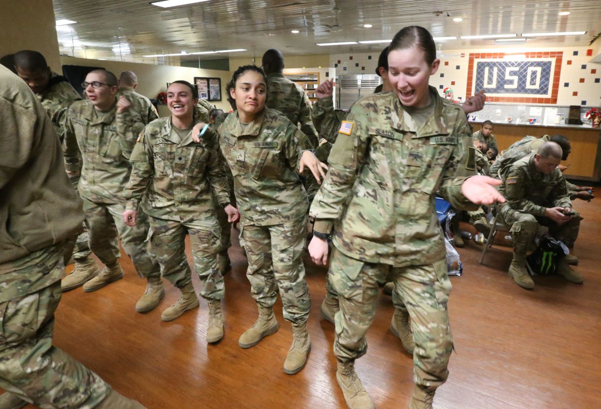 Pentagon terminates advisory committee on women in military