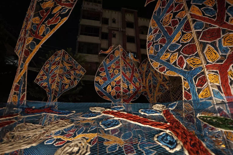 Baguiati Rail Pukur United Club ushers in 72nd Durga Puja with Shabdo theme