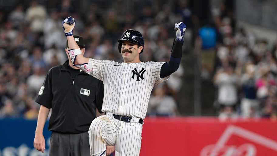 Yankees Clinch Playoff Spot With Last Minute Victory