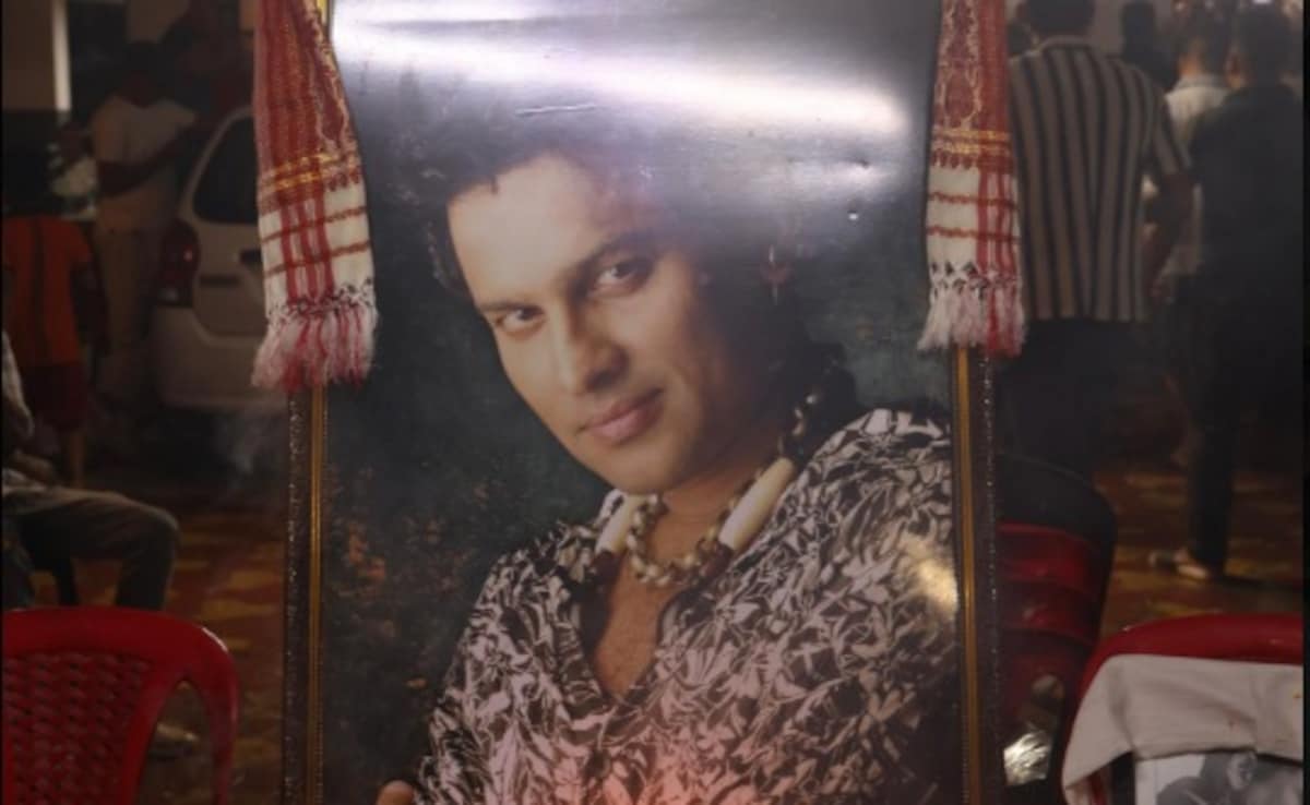 "Zubeen Will Live Forever": Himanta Sarma Remembers "Rebel" Singer
