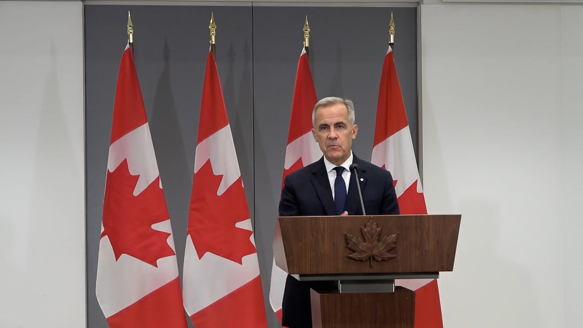 Canada won't split submarine contract: Carney