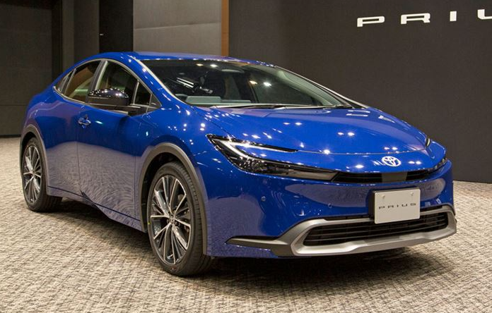 Top 5 Fuel-Efficient Cars of 2025: Prius, IONIQ 6, and Elantra Battle ...