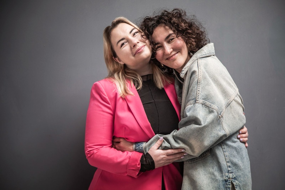 Historias de personas LGBTI que huyen de Rusia y encuentran asilo en ...