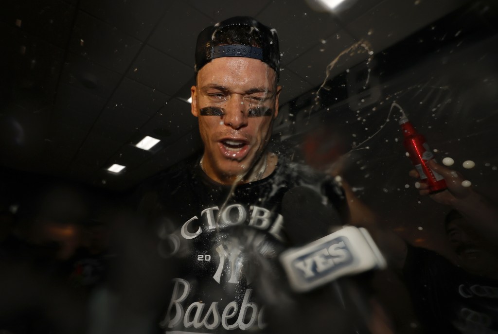 Yankees clinch playoff spot with thrilling walk-off win over White Sox