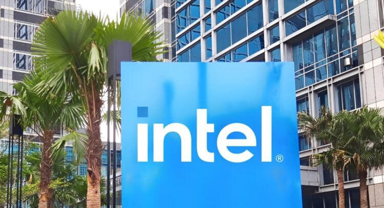 ‘Time to Pull the Trigger,’ Says Top Analyst About Intel Stock