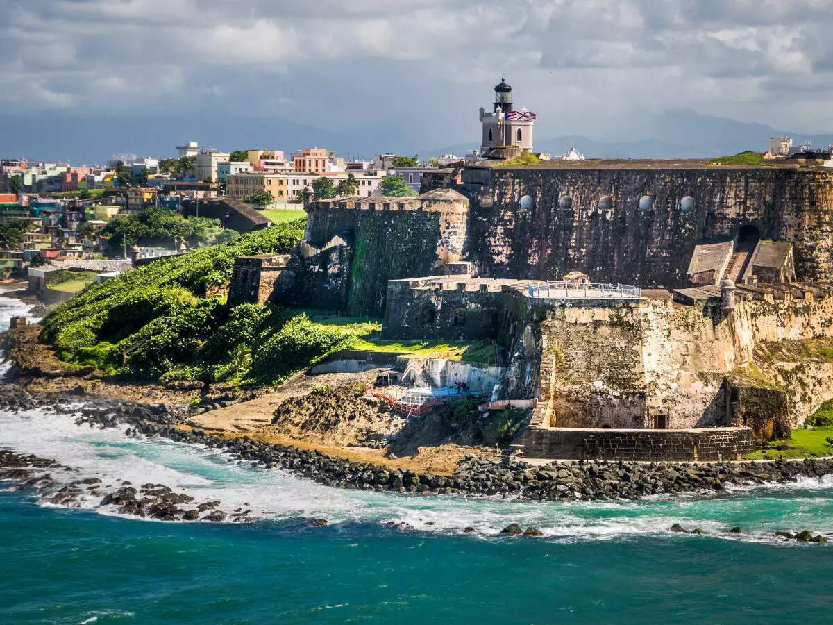 World's 10 most beautiful castles