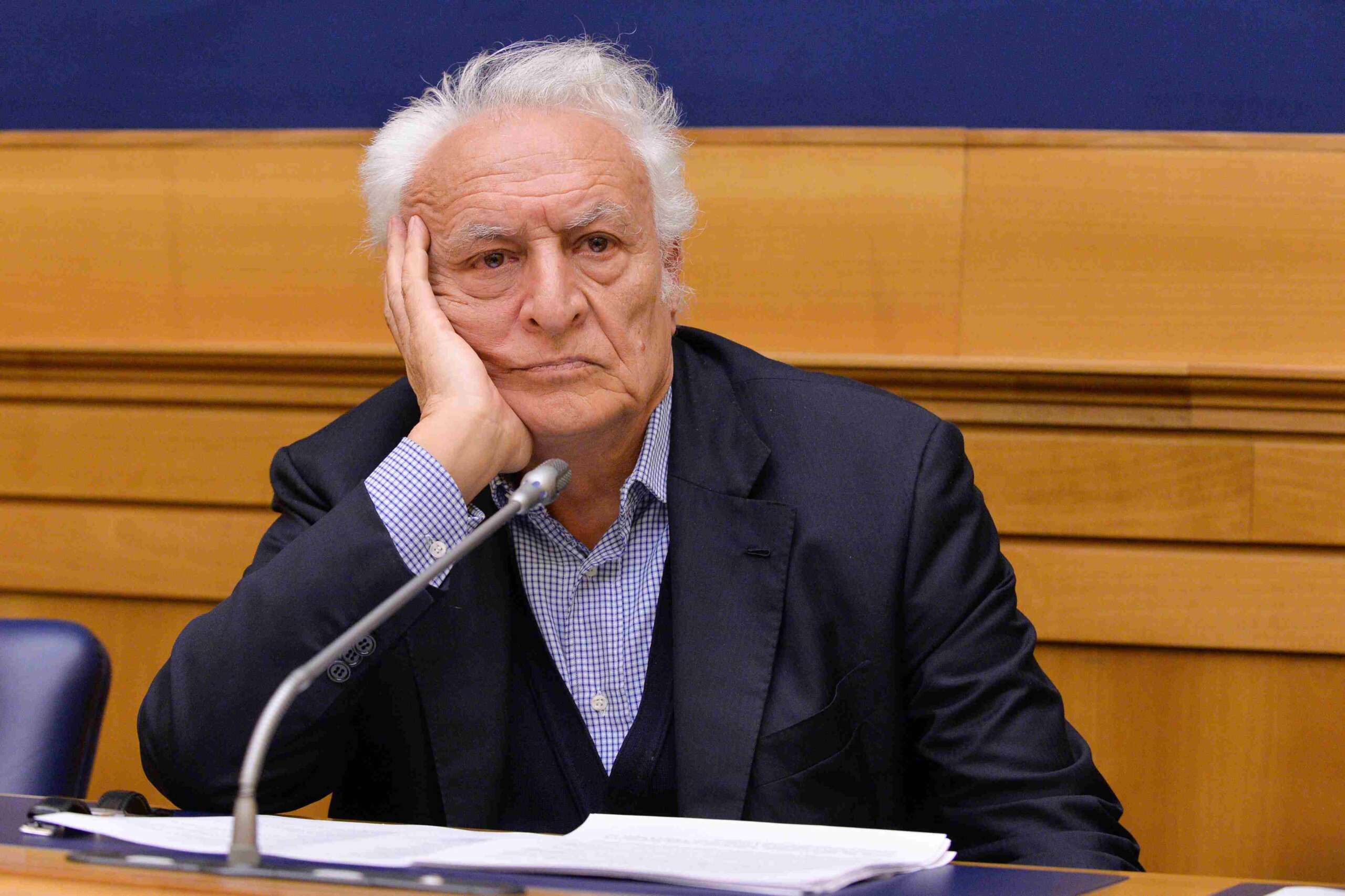 Togliatti secondo Beppe Vacca: “Socialismo come lotta incessante per la ...