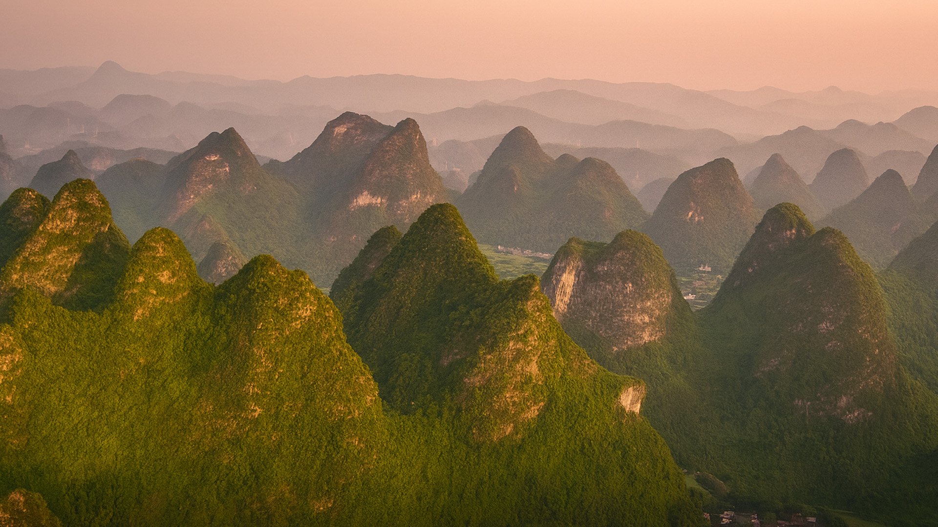 Världens under – Yangshuo, Fuji & antika ikoner i 4K