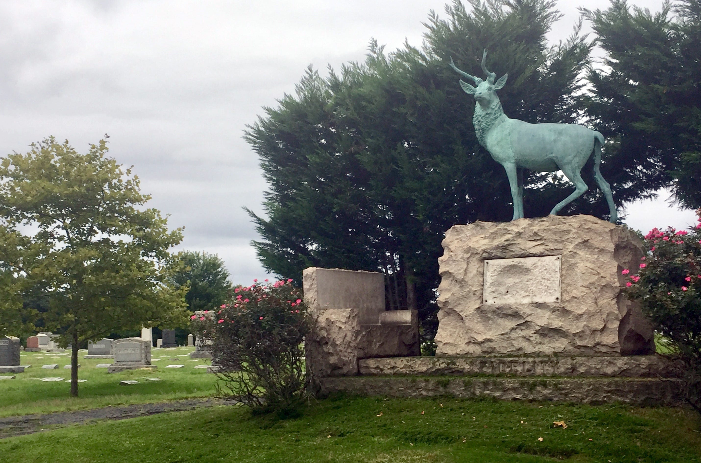 Quiet and haunting, 3 hidden cemeteries in New Jersey named among most ...